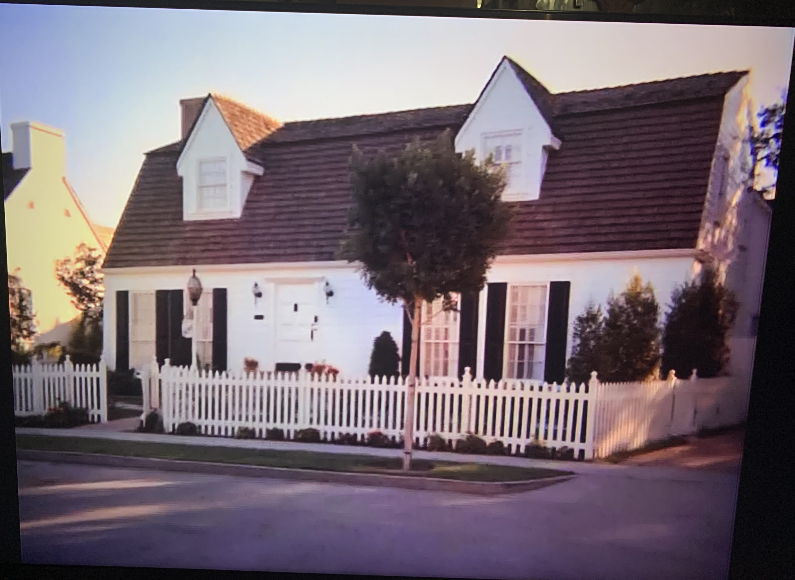 Scarecrow and Mrs. King – WB Studio Tour Hollywood Wiki